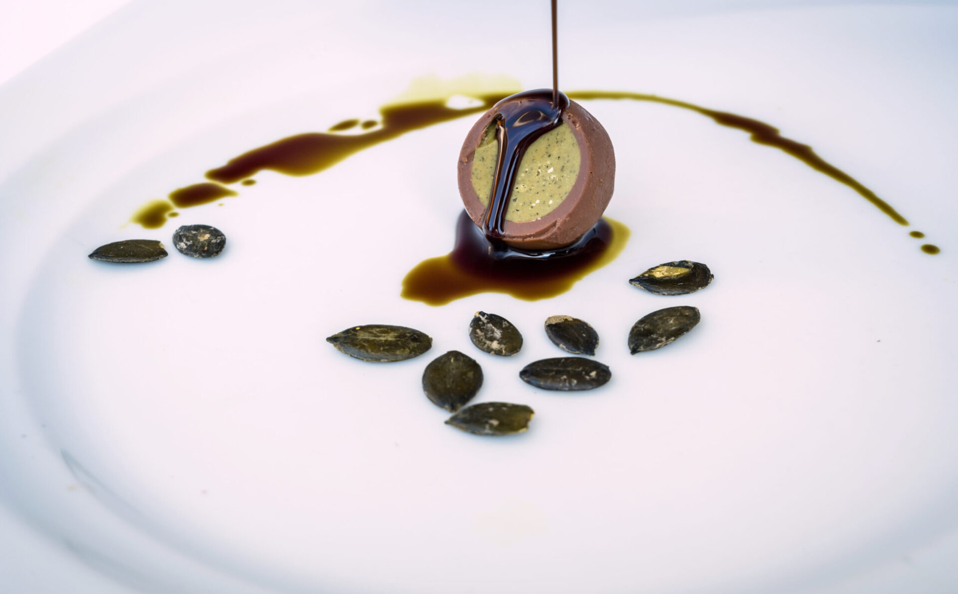 Steirerkugel - The Sweet Taste of Styria - GLORIA Pralinen